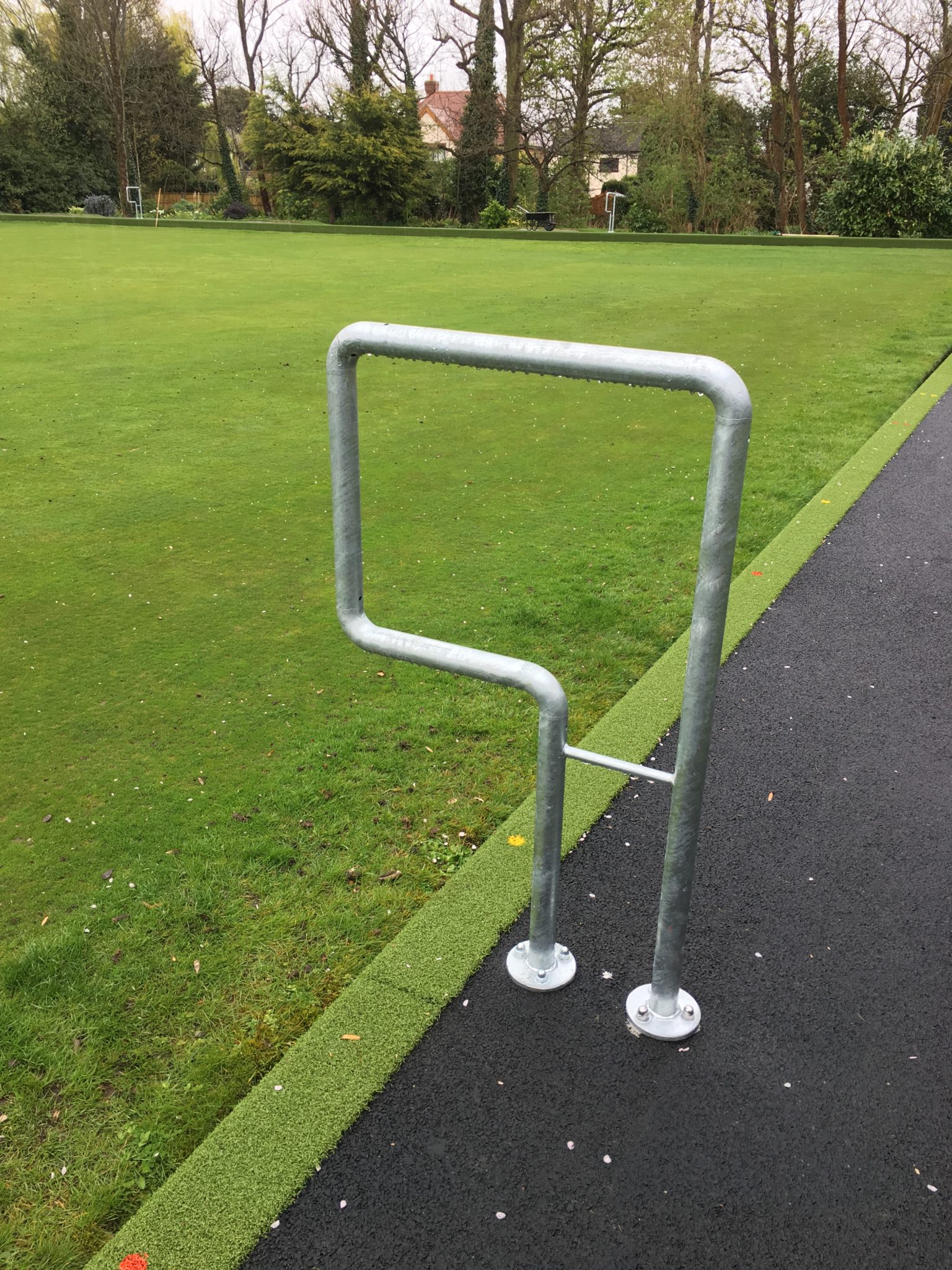 Bowling Green Hand Rails (set of 4) - Sportsmark