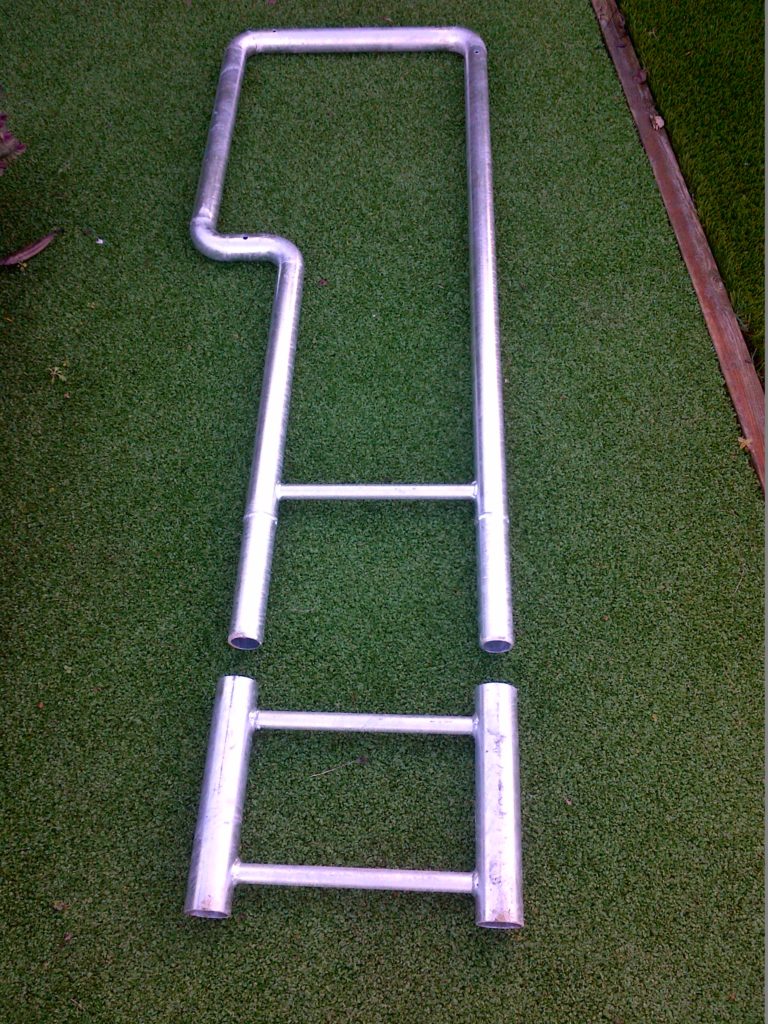 Bowling Green Hand Rails (set of 4) - Sportsmark